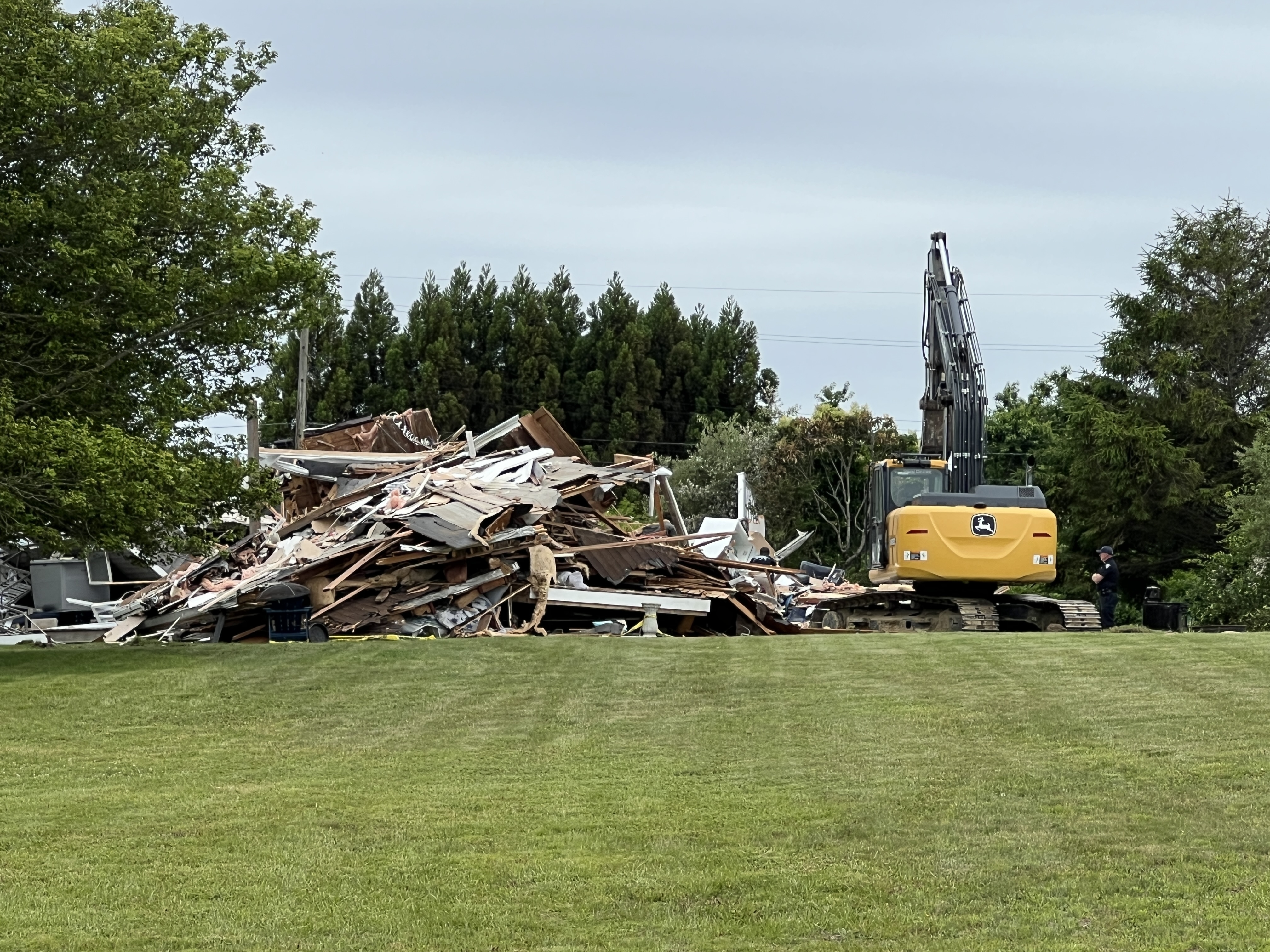 UPDATED PHOTOS: House Explosion on Block Island | Go Local Prov