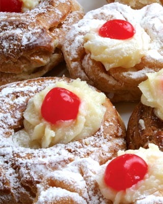 Best Places For Zeppole in Rhode Island | Go Local Prov